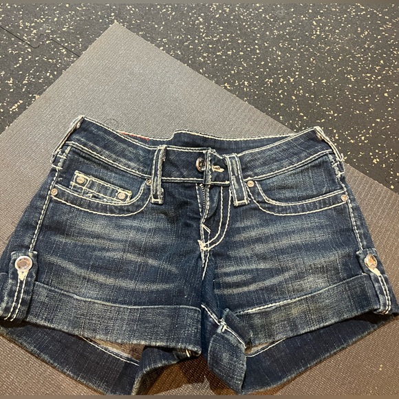 True Religion | Shorts | True Religion Denim Shorts 25 | Poshmark